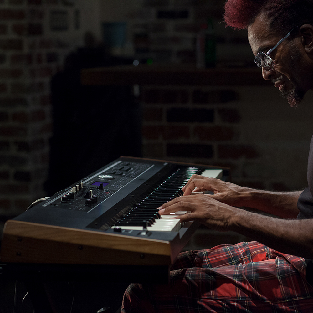 Roland V-Combo VR-730 - The Disc DJ Store